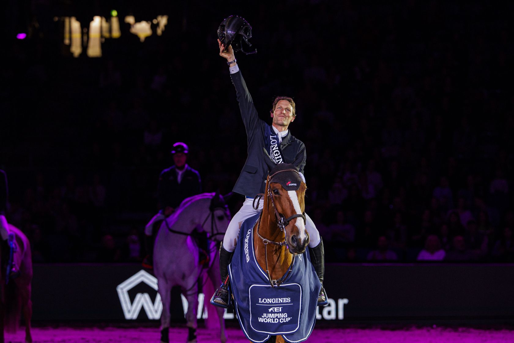 Kevin Staut and Beau de Laubry Z win the Stuttgart World Cup